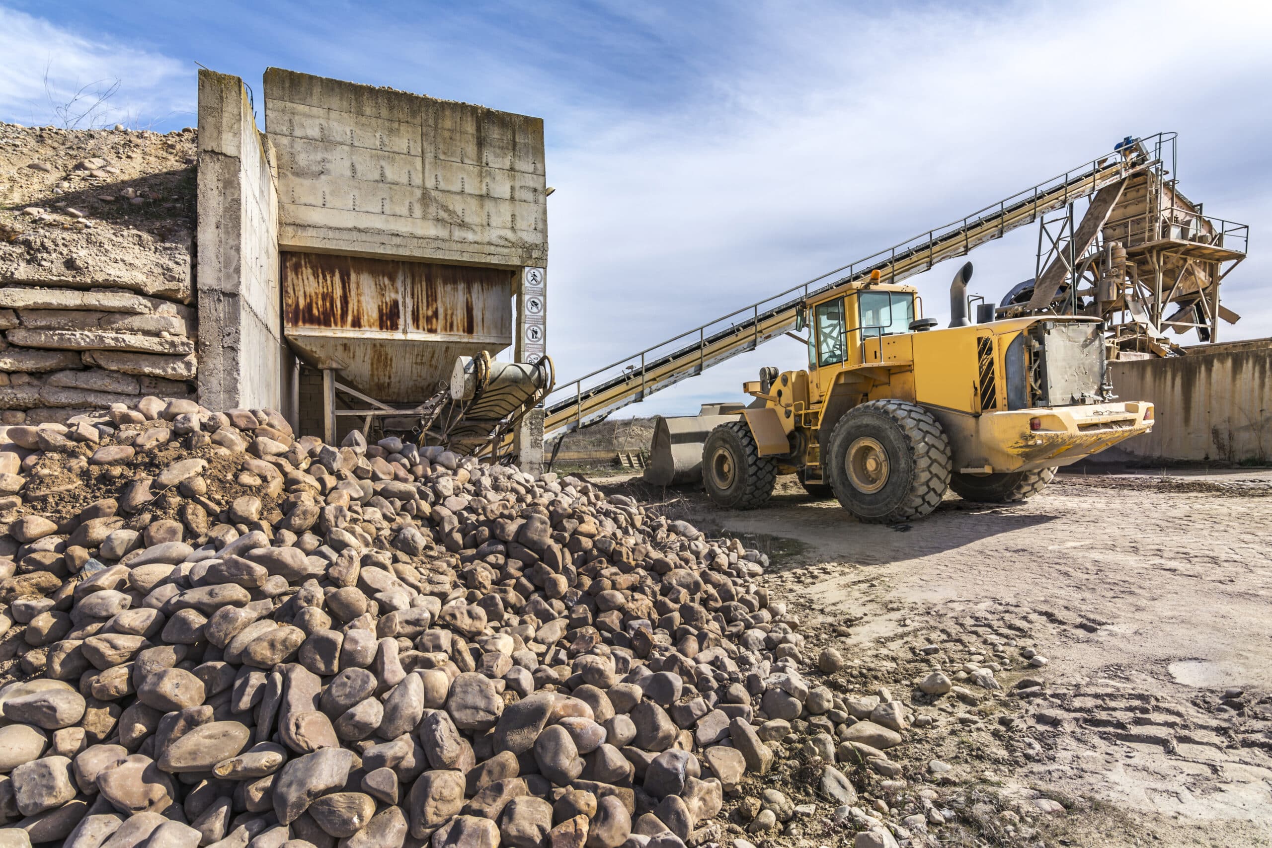 Aggregate Equipment - AIS Construction Equipment